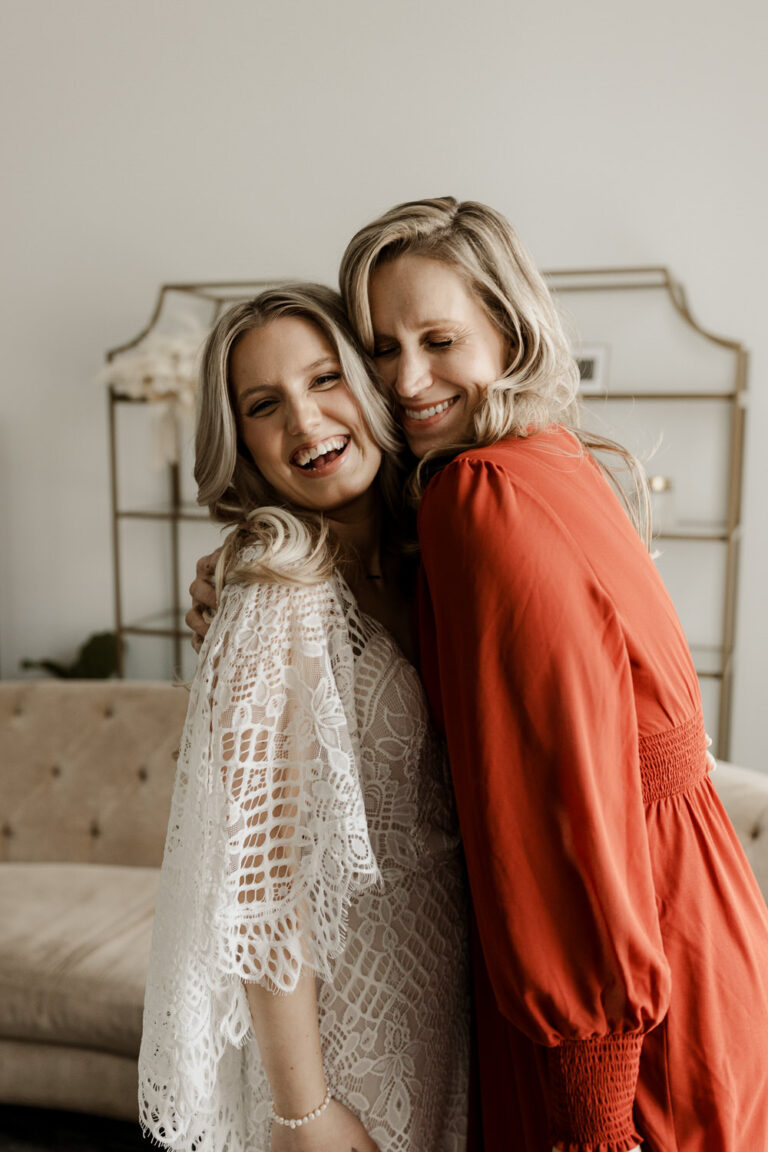 Barn South Wedding Venue Guide - Saturday Sun