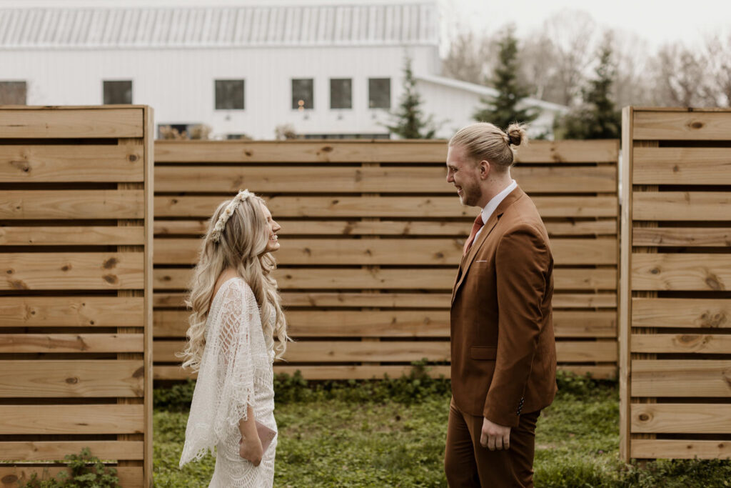 Barn South Wedding Venue Guide - Saturday Sun