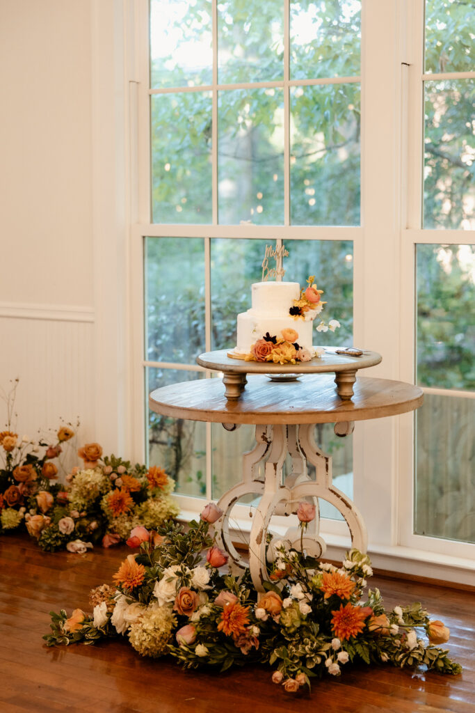 Kimball Hall Roswell Wedding Guide | Photos, Cost & Tips