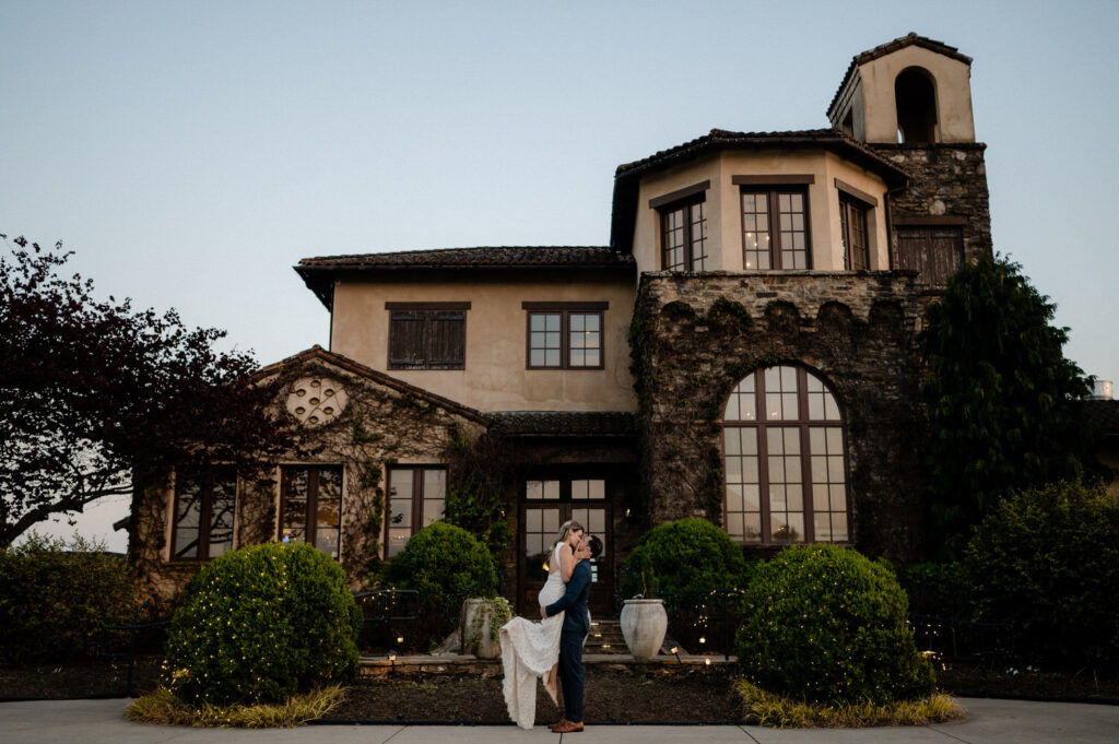 Montaluce Winery Wedding | Venue Guide - Saturday Sun